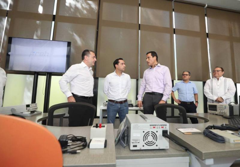Inaugura el Gobernador Mauricio Vila Dosal el primer Centro de ...