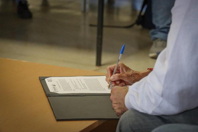 Recibe Gobierno del estado importante donación de acervo bibliográfico ...
